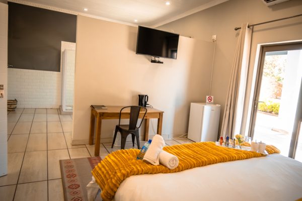 Home - Stokkies Draai near Kathu, Northern Cape